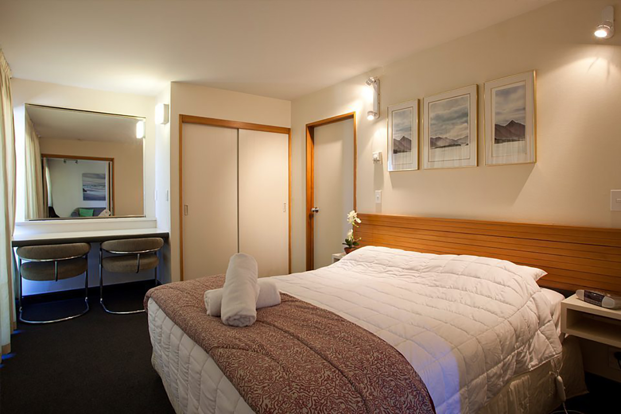 One-Bedroom Apartment - The Lofts Apartments