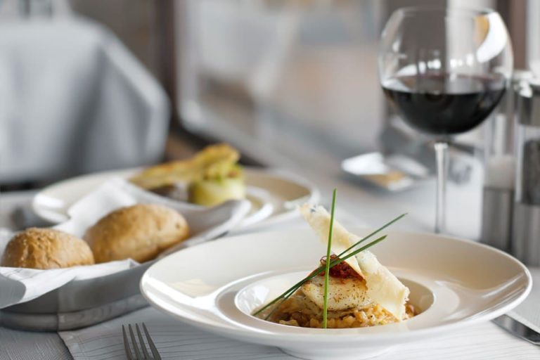 Dining - VR Rotorua Lake Resort