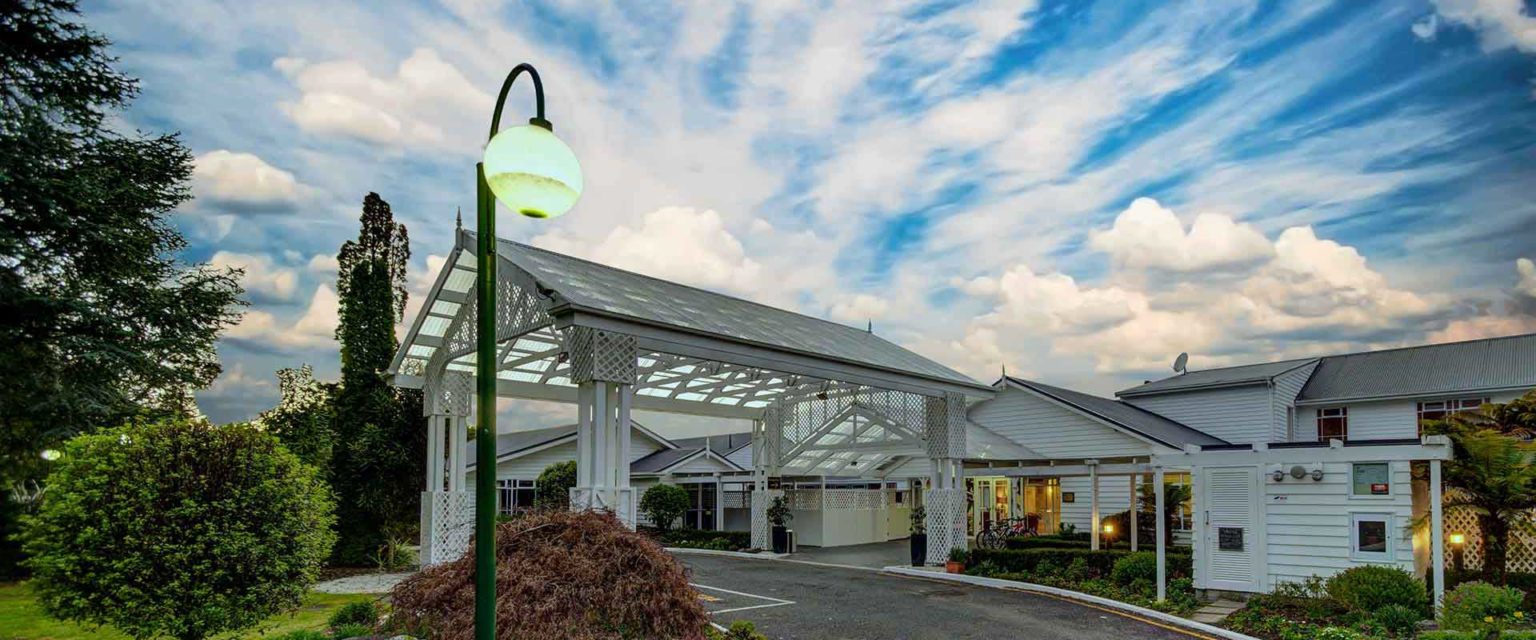 Weddings Image Gallery - VR Rotorua Lake Resort