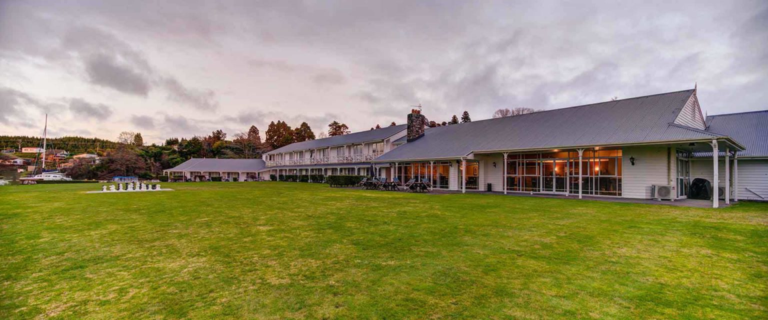 Weddings Image Gallery - VR Rotorua Lake Resort