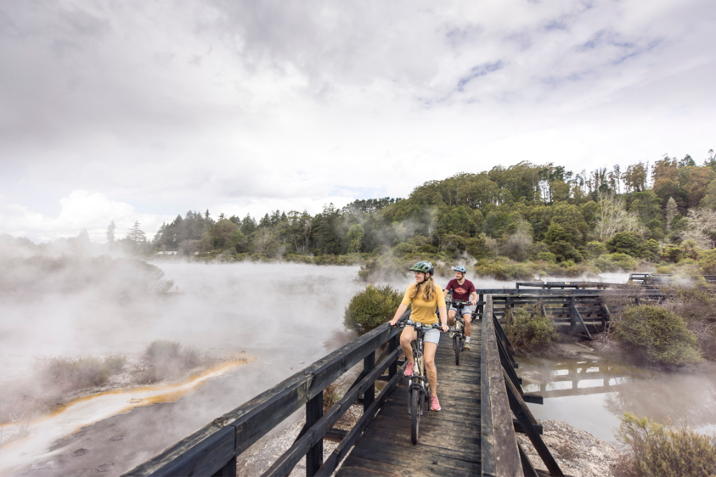 Taupo and Rotorua Geothermal Park and Pools| VR Hotels